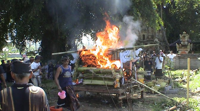 BALINESE DEATH RITUALS | Mahavidya